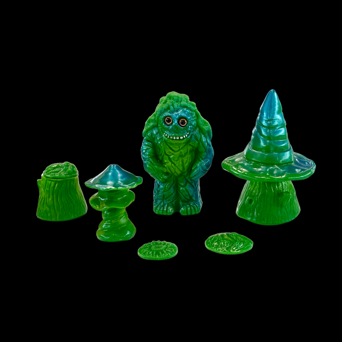 Papa Squatch playset by WonderGoblin MPT Exclusive – Monster Patrol Toys